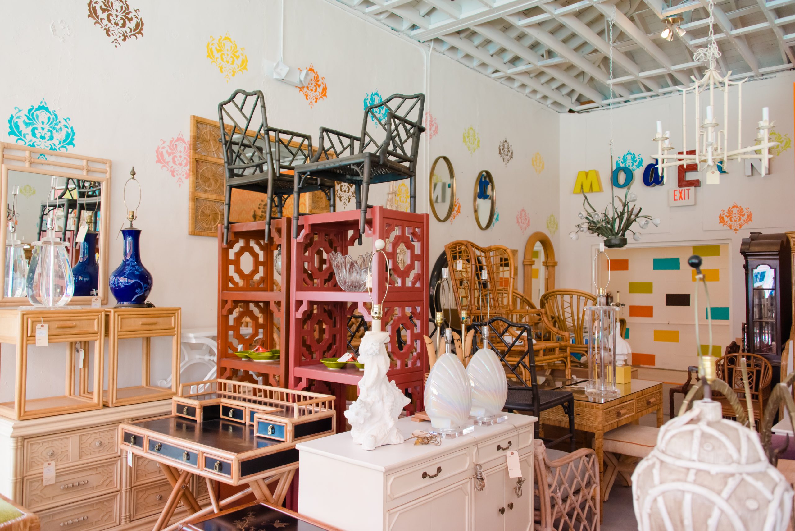 About Us | Circa Who | Used Furniture | Vintage Furniture