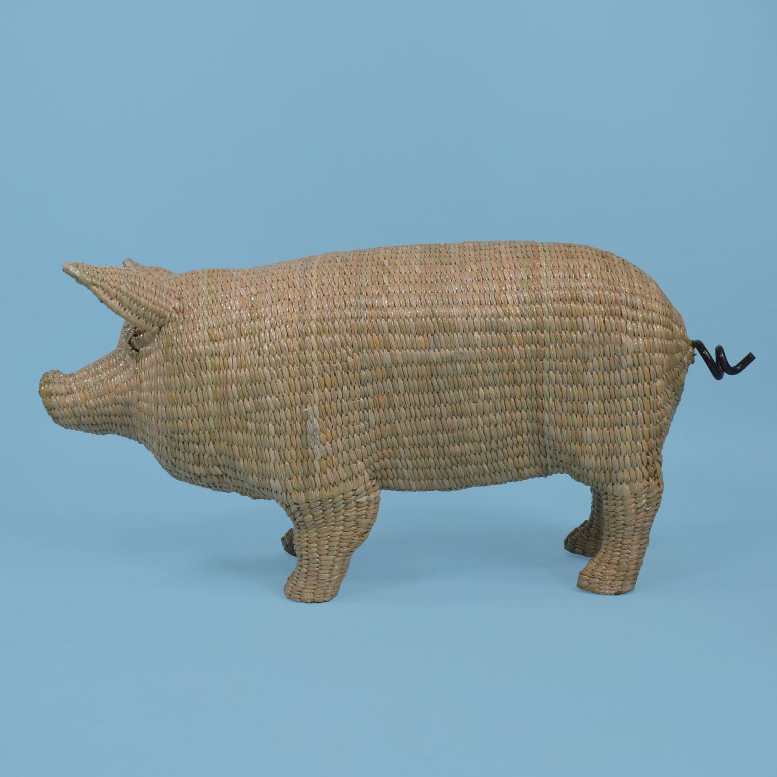 Medium Pig Figure By Mario Lopez Torres | Circa Who