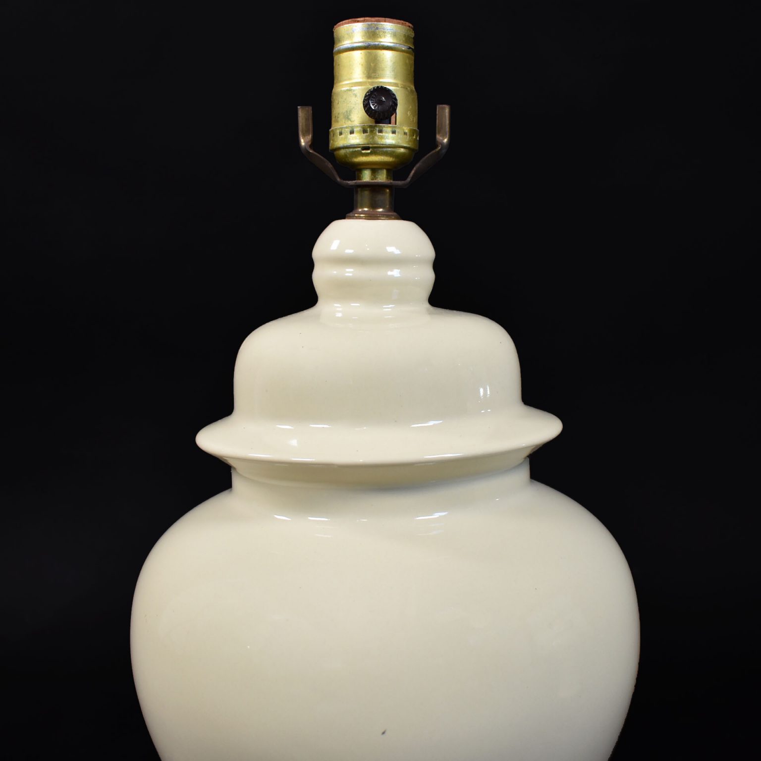 Pair of White Ginger Lamps | Circa Who